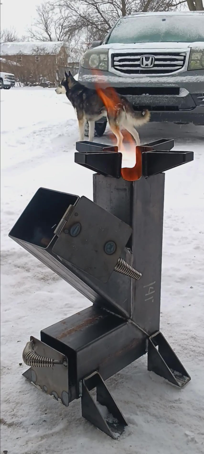 Staying Cozy with a Rocket Stove: A How-To Guide | [meme.am]