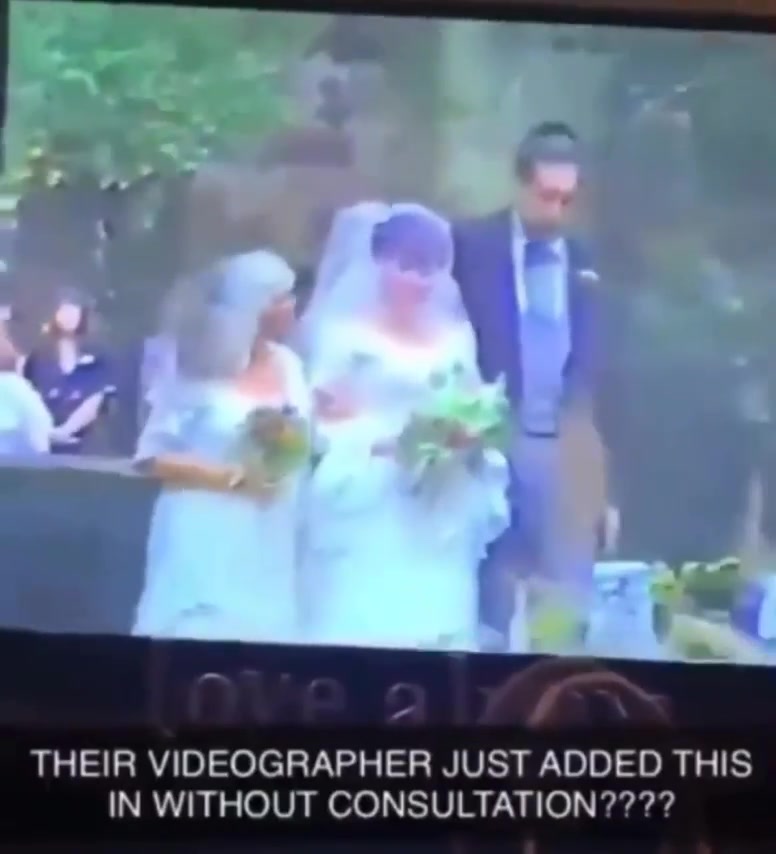 The catchy tune that gets stuck in your head! | [meme.am]