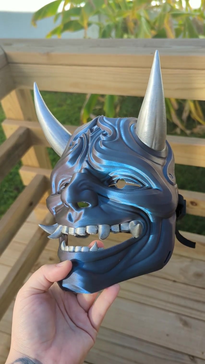 Striking Blue and Silver Oni Design | [meme.am]
