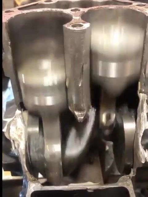 A Glimpse Inside a Motor's Inner Workings | [meme.am]